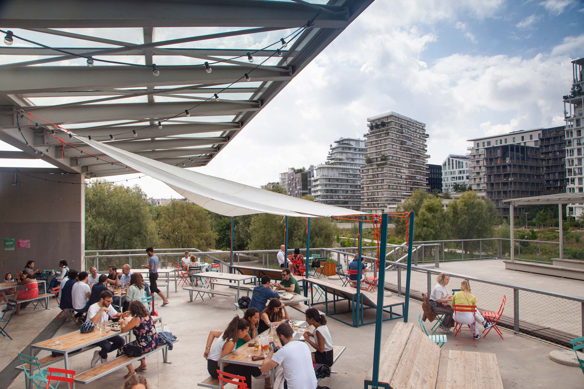Hoba, le food court gourmand et durable