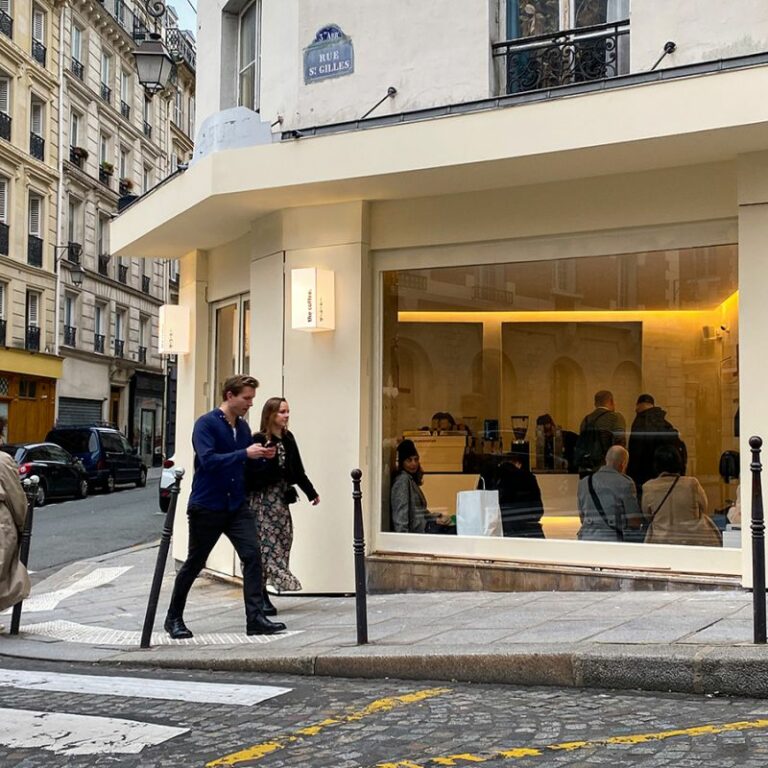7 cafés parisiens qui servent les meilleurs matchas